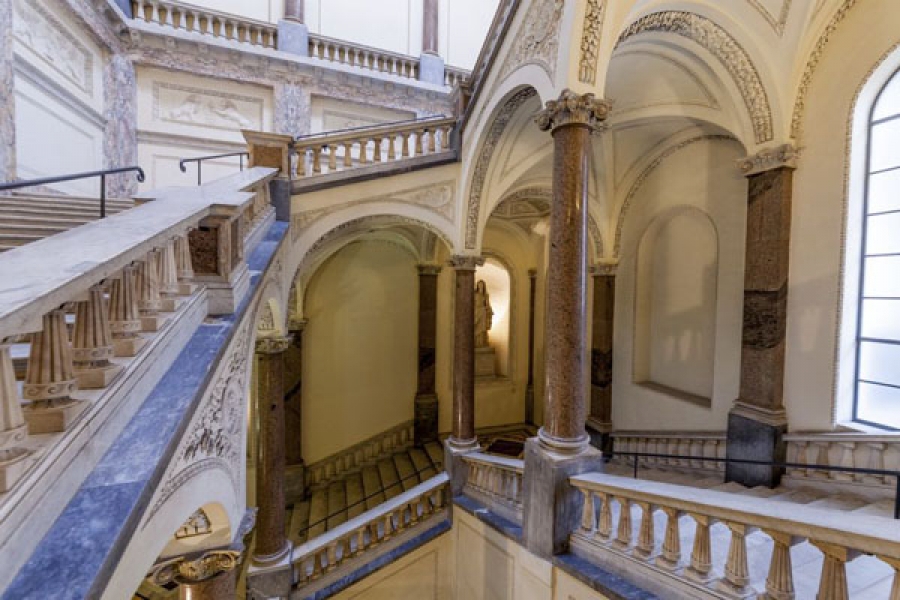 Grande successo di pubblico per "Canova. Eterna bellezza". La mostra è ...