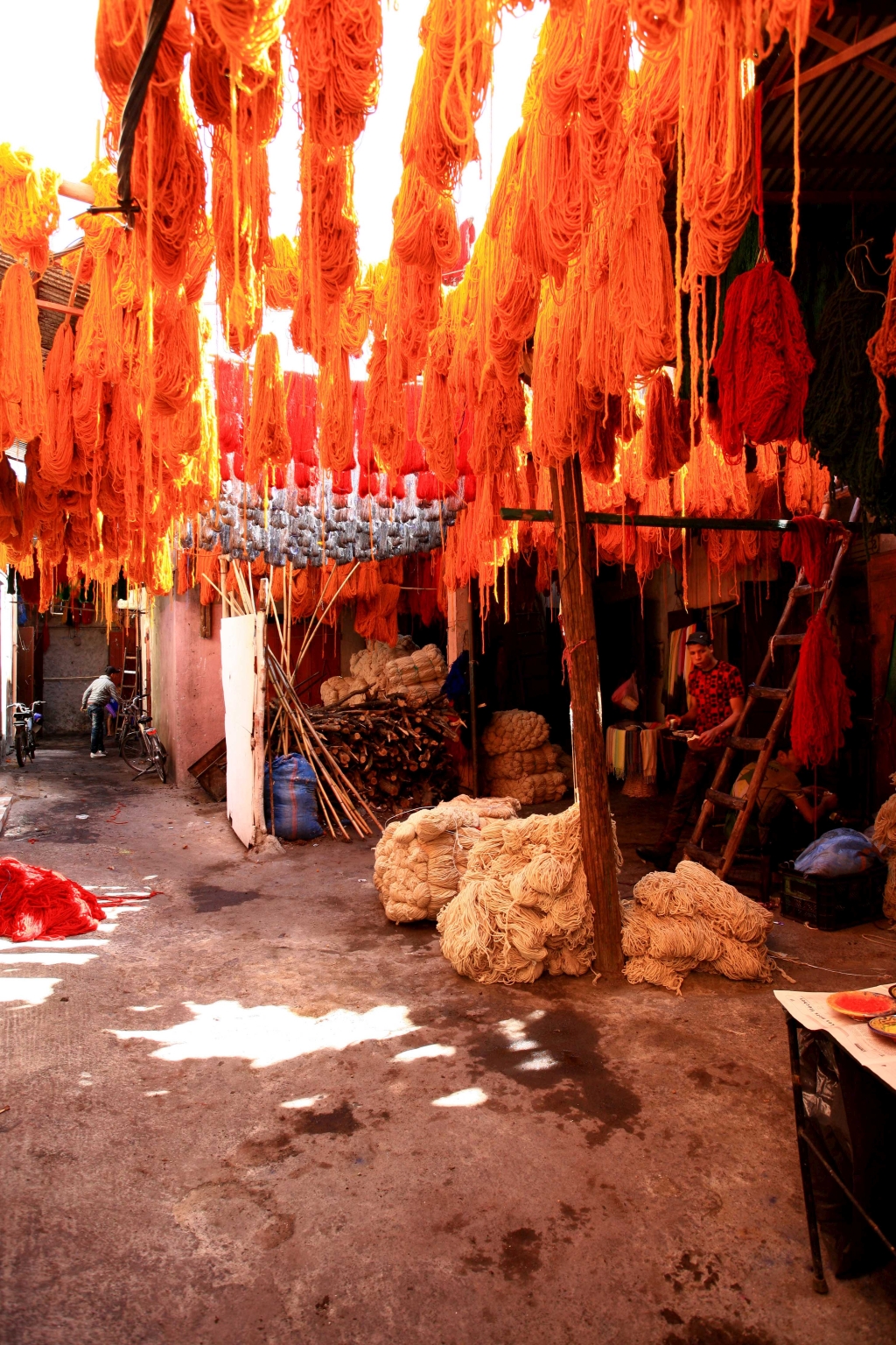 Viaggio in Marocco, dal mare di sabbia e dune ai suoni e le luci di ...